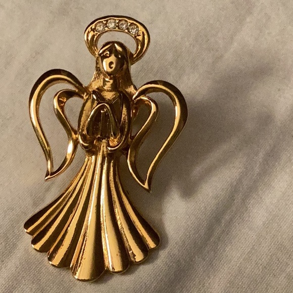 Jewelry | Vintage Gold Tone Angel Lapel Pin | Poshmark